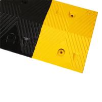 China HUA QUN Parking Speed Bumps Yellow And Black Road Bumps And Humps for sale