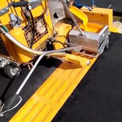 China Vibrating Line Convex Hot Melt Thermoplastic Road Marking Paint For Construction for sale