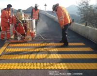 China Strong Wear Resistance Reflective Thermoplastic Road Marking Paint for Road Line Marking for sale