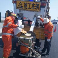 China Thermoplastic Road Marking Paint Kneader Hydraulic Preheater for Road Marking Materials for sale
