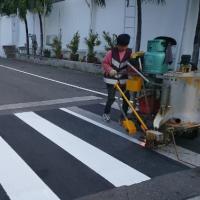 China High Luminance Glow Pigment Photoluminescent Thermoplastic Road Line Paint for sale