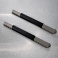 China Reflective Rubber Wheel Stop for Commercial Parking Areas Asphalt & Concrete Surfaces for sale