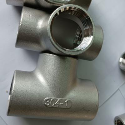 China AISI 304 Stainless Steel Threaded Tee 1/8