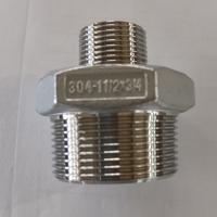 China AISI 304 ISO 49-1994 CL1000 1 1/2 x 3/4 Inch Stainless Steel Cast Hexagon Threaded Reducing Nipple for sale