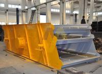 China 4800 KG Double Decks Vibrating Screen for Country Markets Technical Guidance Included for sale