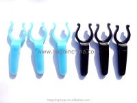 China PA66 Multipurpose Custom Plastic Parts Plastic Hanger Clip Industrial Fixing Clip 20mm for sale