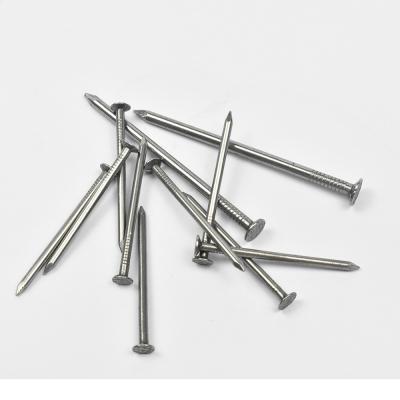 China Black Chromate Galvanized Common Nails With Oval Head 6 x 58-Inch for sale