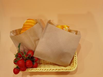 China Customized Flat Satchel Kraft Paper Bag PE Coated Use For Cakes Bread Food For Bakery Bag Bread Bag Food Bag for sale