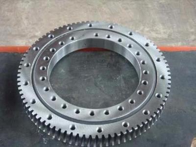 China MTE-324T Slewing Bearing 520.34x323.85x52.37mm External Gear Four Point Contact Ball for sale