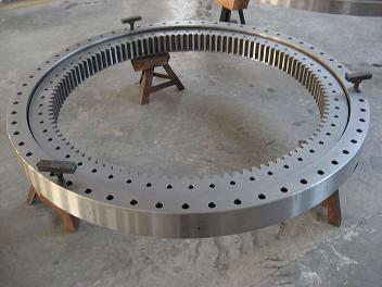 China Double Row Four Point Contact Ball Slewing Bearing 1750x1418.4x120mm Internal Gear for sale