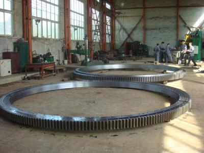 China 011.60.2000 Slewing Bearing with External Gear 2178x1825x144 mm Module 16 for sale