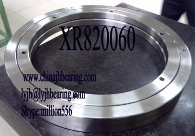 China crossed roller bearing XR820060 specification/package/delivery time/precision grade,P4 P5 Grade for sale