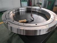 China XR889058 Crossed Tapered Roller Bearing 1327.15x1028.7x114.3mm P4 for VTL Machine for sale