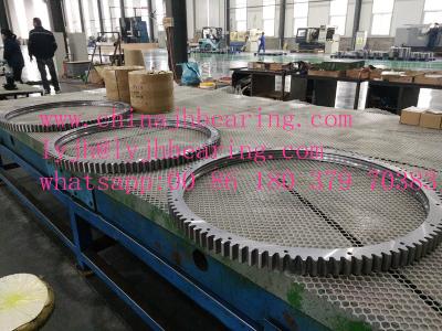 China Four Point Contact Ball Slewing Bearing 013.32.1405 1525x1235x119mm Internal Gear 90 Teeth for sale