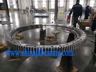 China Crossed Roller Slewing Bearing RKS.161.14.0844 774x950.4x56 mm Single Row for sale