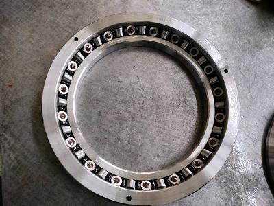 China Crossed Roller Bearing XR820060 P4 760x580x80mm High Precision In Stock for sale