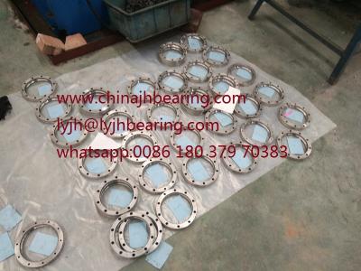 China Crossed Roller Bearing RB2508 25x41x8mm P2 P4 P5 Precision for Robotics Machine Tools for sale