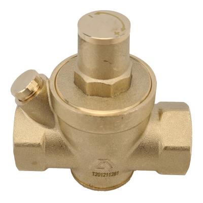 China Adjustable Brass Pressure Reducing Valve 1/2 Inch with Gauge Port 150 PSI for sale