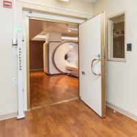 China Manual Mri Room Shielded Doors Rf Single Opening for sale