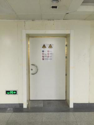 China RF Shielded MRI Room Door with 100dB RF Attenuation Copper Foil Shielding and Electromagnetic or Mechanical Locks for sale