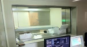 China Wooden Case Transparent 8mm Radiation Protection Glass Light Transmittance ≥90% for sale