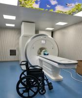 China Non-Magnetic MRI Wheelchair with Aluminum Alloy Frame Foldable Design and Adjustable Footrest for sale