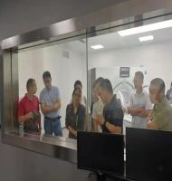 China 50mm PET Xray Lead Glass Radiation Shielding X Ray Protection Glass SGS for sale