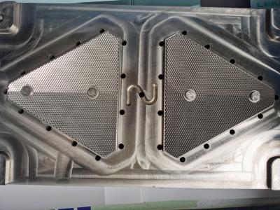 China 0.01mm Precision Mould Service Auto Lamp Mould Polishing OEM/ODM for sale