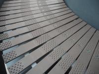 China SS3873-K1200 SNAP ON PLASTIC PLATE TOP CHAINS WITH SIDE GUIDE BEARINGS SPIRAL CONVEYOR TOP CHAINS for sale
