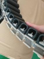 China 1873-D snap on table top gripper chains plate top conveyor chains for bottling conveypor lines for sale