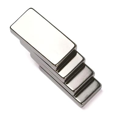 China Neodymium Block Strong Permanent Magnet Rare Earth N35 N33M Rectangular for sale