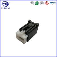 China AIT - II Female 100 MOhms 14V Crimp Connector For Automotive Wire Harness for sale