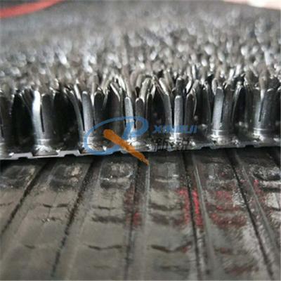 China Extruding 110kw PE Artificial Grass Making Machine for sale