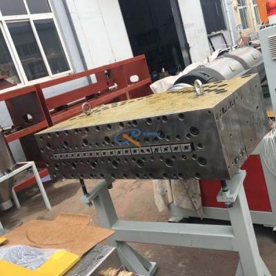 China Waterproof Wood Plastic Composite PVC Door Panel Production Line for sale