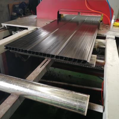 China PP Hollow Fence Panel Plastic Profile Machine for sale