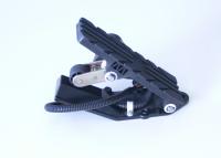 China PBT+PA6 Composite Electronic Accelerator Pedal With Voltage Signal Output And Wide Temperature for sale