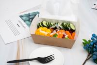 China Disposable Food Salad Takeaway Boxes Eco Friendly 650ml Kraft Paper Lunch Box With PE Window for sale