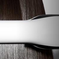 China Cordless Ceramic Hair Straightener Fast Heating USB-Powered Multi-Temperature Tangle-Free Salon Household Use 120-210C for sale