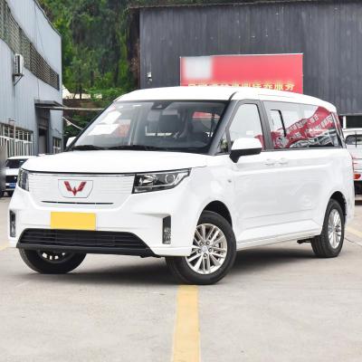 China Wuling Journey Sedan EV Electric Vehicle 7/8/9 Seater MPV 100km/H for sale