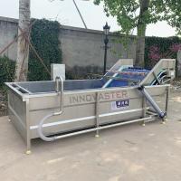 China Commercial Soft Brush Wash Machine for Root Vegetables and Oval Fruits 304 Stainless Steel for sale