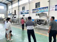 China Customized Steam Heating Vacuum Horizontal Tilting Cooking Mixer Machine 300L 500L for Syrup Jam Paste for sale