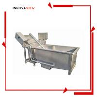China Industrial Fruit and Vegetable Washing Machine SUS304 Stainless Steel 2mm Thickness Bubble Tumbling for sale