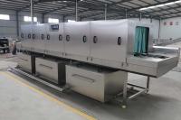 China Automatic Plastic Box Trays Crates Molds Washing Machine 6000x2800x2200mm for Pallet Washing for sale