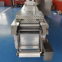 China Automatic Skin Thermoform Vacuum Packaging Machine Suitable for Various Products for sale