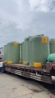 China Cross Wound FRP Chemical Storage Tank 3990mm White Blue Industrial Grade for sale