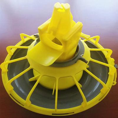 China MRS3000 Automatic Pan Feeding System for Poultry - 60kg Capacity, 4 Pans per 3m with 0.75-1.5Kw Motor for sale