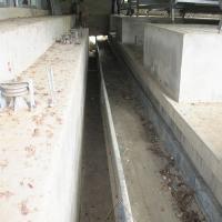 China Multi Tier Poultry House Cleanout Equipment , 1.2mm 220v Battery Cage System for sale