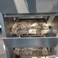 China HDG Poultry Litter Removal Equipment with 1.2mm PP Belt and 3m/min Speed for Multi-Level Chicken Cages for sale