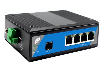 China Unmanaged Industrial Gigabit Fiber POE Switch With 1 SFP Slot And 4 Ethernet Ports for sale