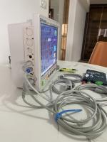 China Clinic Hospital Use Vital Sign Patient Monitor Factory 6 Parameters Monitor Device for sale